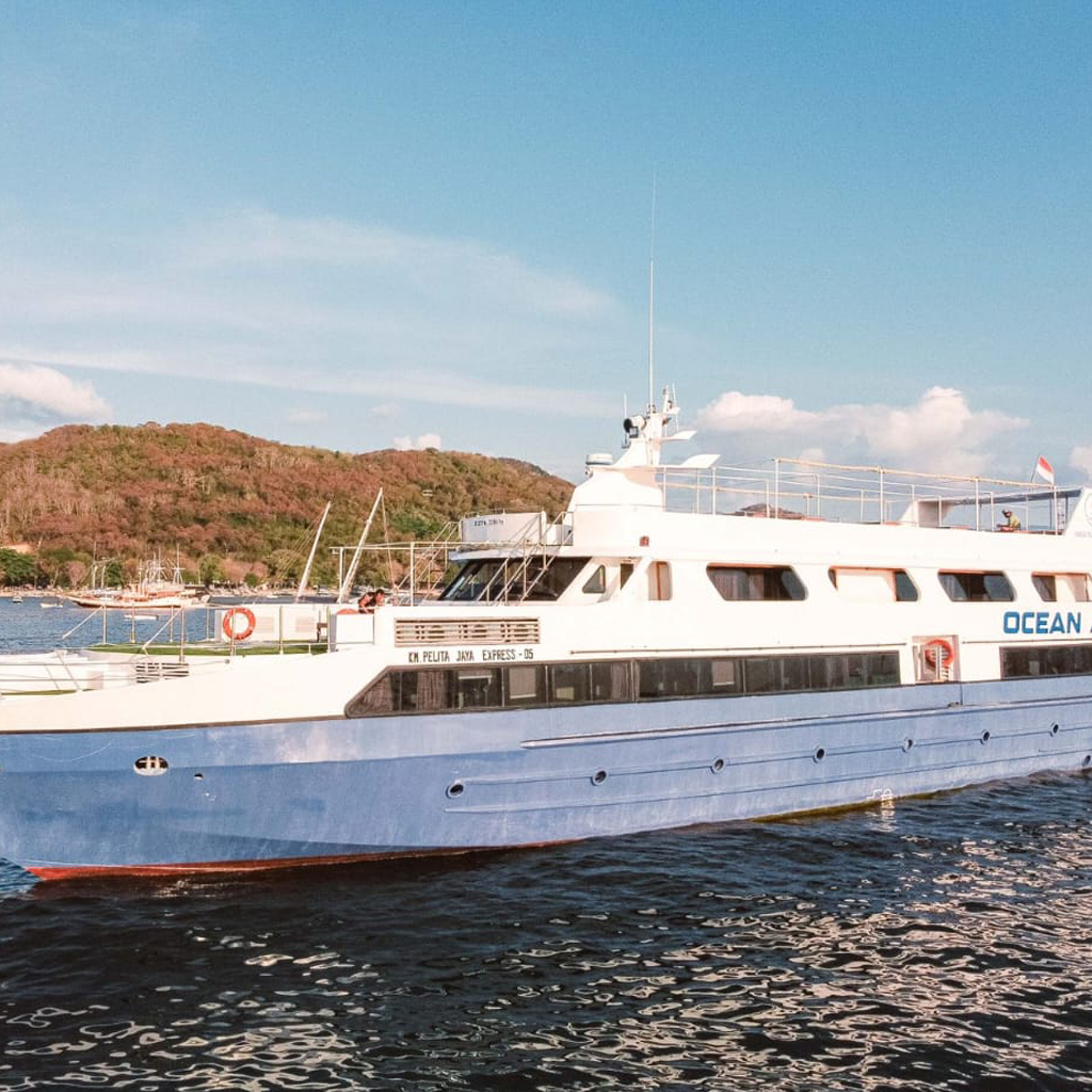 Ocean Angel Phinisi Boat – Komodo Day Cruise